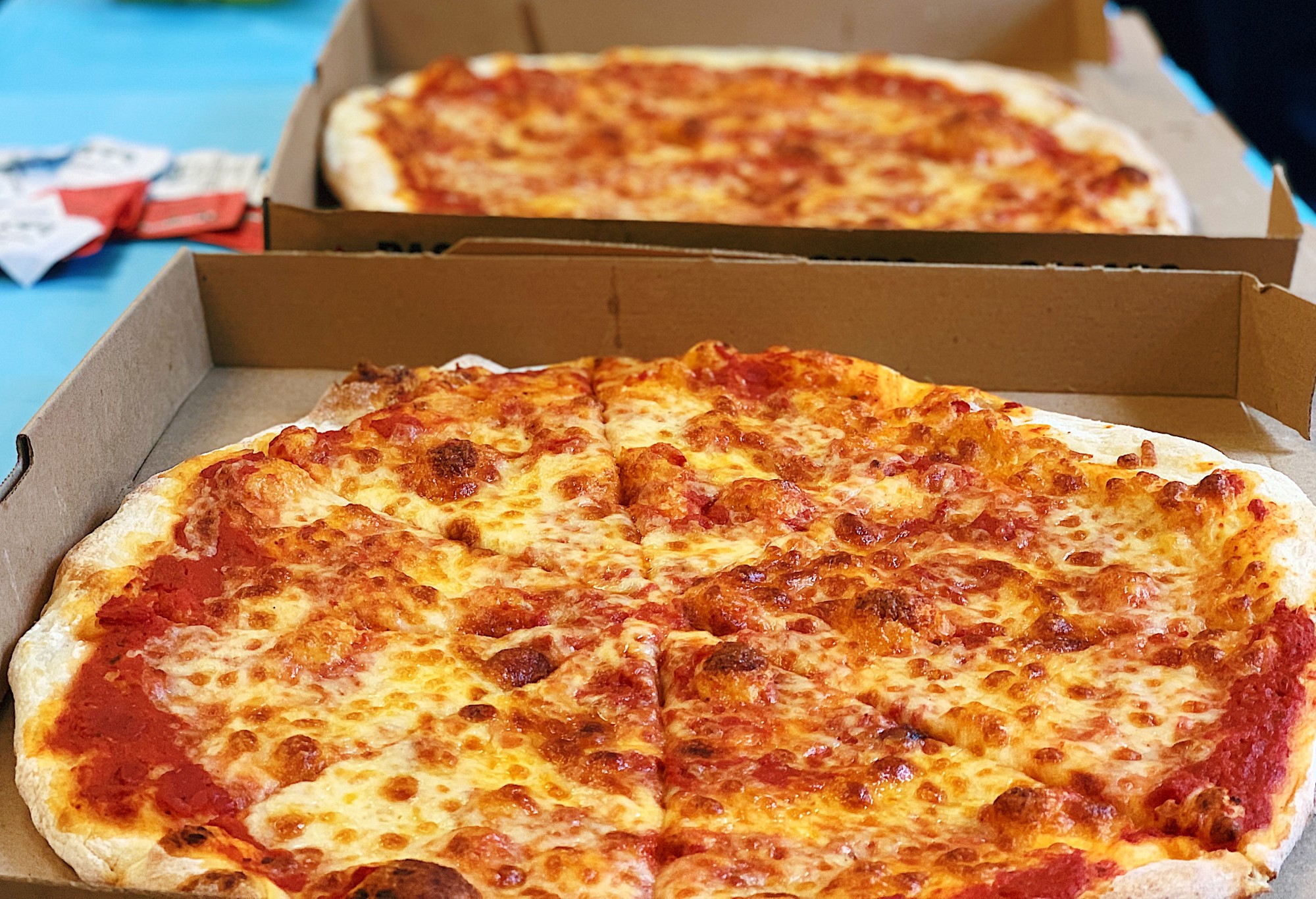 Frozen Notes Pizza & Karaoke Bar | Explore Georgia